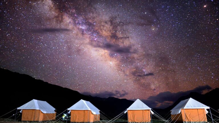 Chandratal in September – Weather, Camping & Complete Travel Guide (2026)